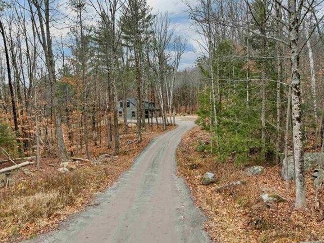 house with 3 bedroom, Meredith NH DS103158657