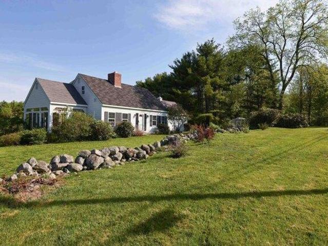 house with 3 bedroom, Meredith NH ES103184738