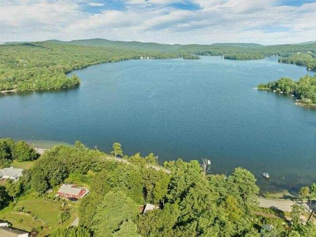 house with 3 bedroom, Meredith NH ES105190455