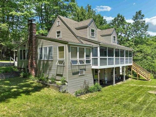 house with 3 bedroom, Meredith NH ES105127311
