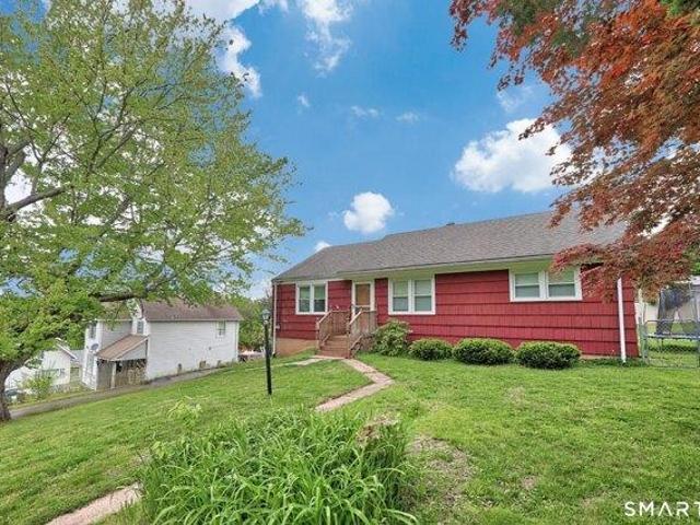 house with 3 bedroom, Meriden CT DLS102727066