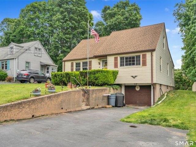 house with 3 bedroom, Meriden CT DS103158959