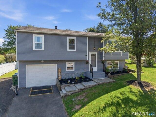 house with 3 bedroom, Meriden CT ES104149210