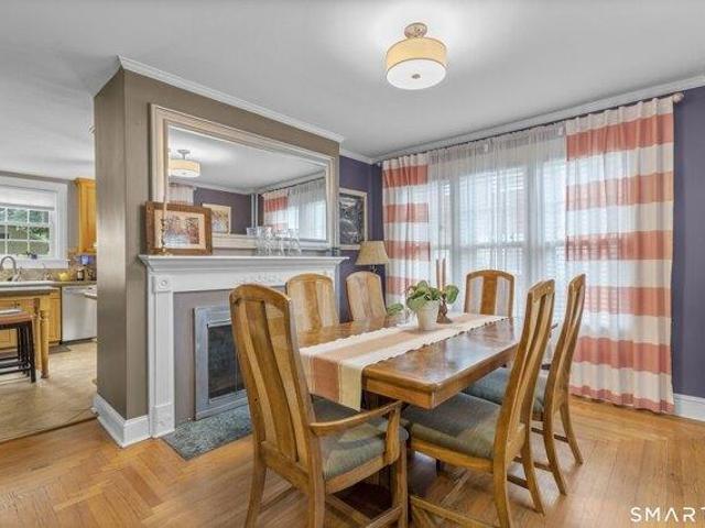 house with 3 bedroom, Meriden CT ES104190540
