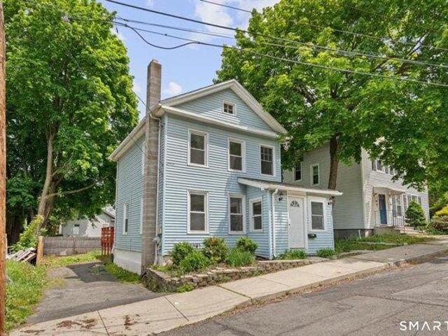 house with 3 bedroom, Meriden CT ES104445510