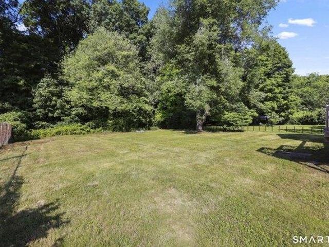 house with 3 bedroom, Meriden CT ES105124652