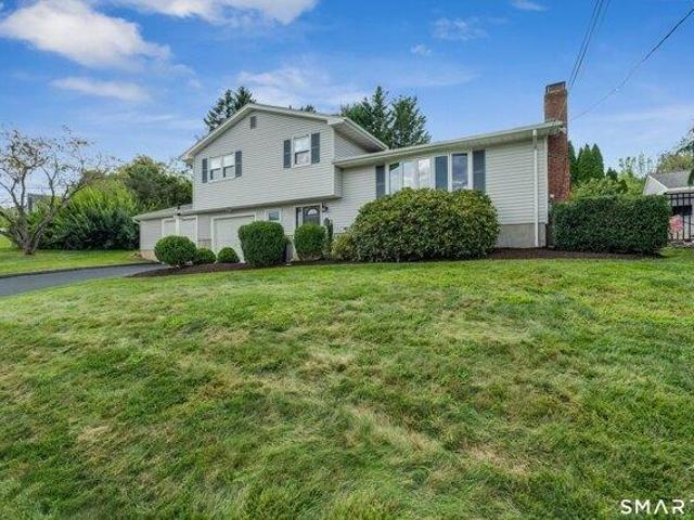house with 3 bedroom, Meriden CT ES105125780