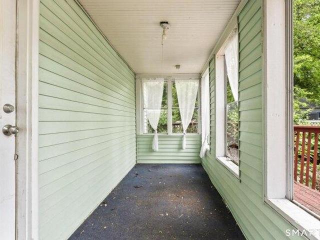 house with 3 bedroom, Meriden CT ES105141564