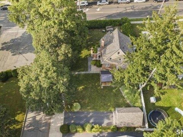 house with 3 bedroom, Meriden CT ES105207716