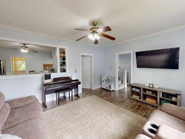 house with 3 bedroom, Meriden CT ES103160072