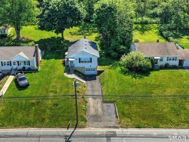 house with 3 bedroom, Meriden CT ES103929295