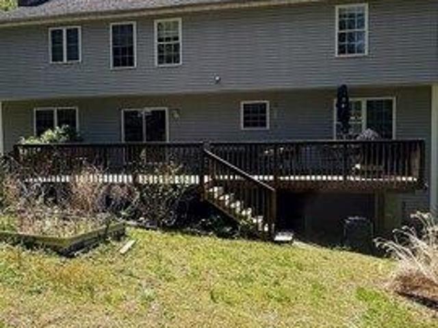 house with 3 bedroom, Meriden CT ES103967177