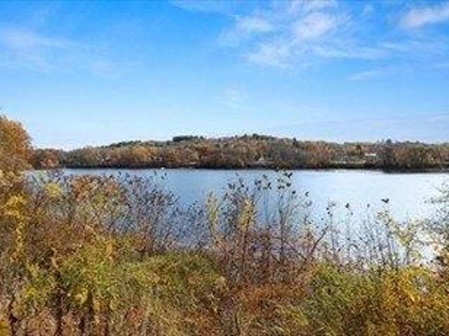 house with 3 bedroom, Merrimac MA ES105041014