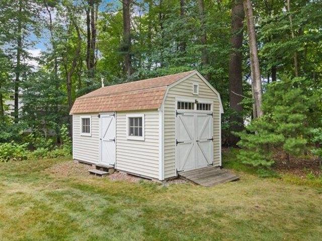 house with 3 bedroom, Merrimac MA ES105059313
