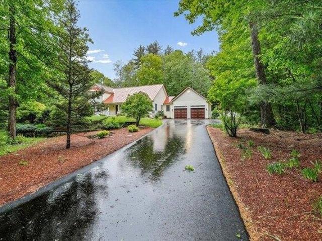 house with 3 bedroom, Merrimack NH DS103036363