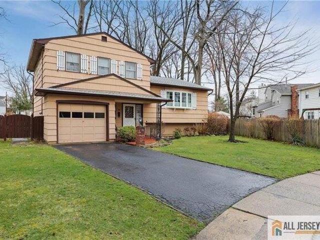 house with 3 bedroom, Metuchen NJ DLS101660274
