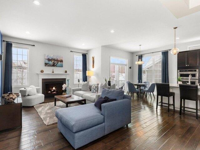 house with 3 bedroom, Methuen MA DLS102371485