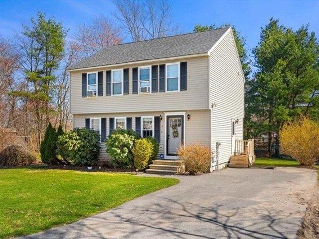 house with 3 bedroom, Methuen MA DLS102635262