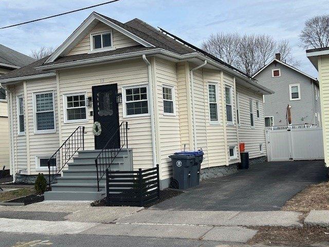 house with 3 bedroom, Methuen MA DS102344966