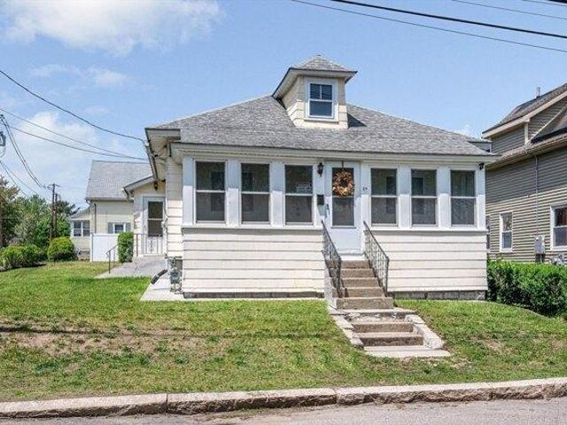 house with 3 bedroom, Methuen MA DS102563769