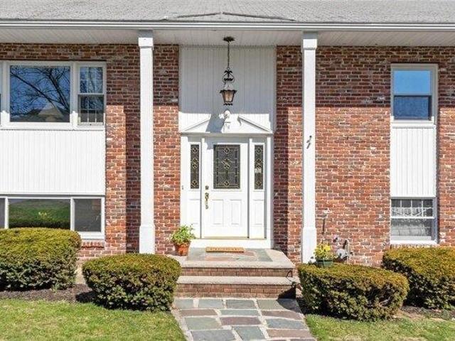 house with 3 bedroom, Methuen MA DS102708897