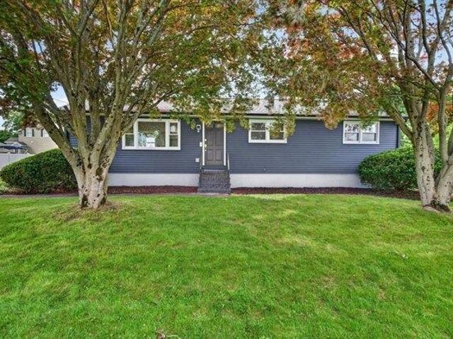 house with 3 bedroom, Methuen MA DS103018712