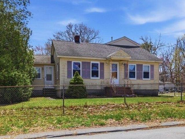 house with 3 bedroom, Methuen MA DS103189191