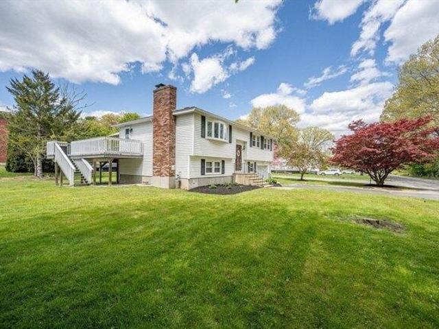 house with 3 bedroom, Methuen MA DS103807625