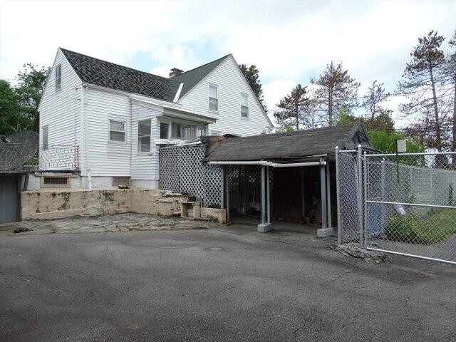 house with 3 bedroom, Methuen MA ES104835350