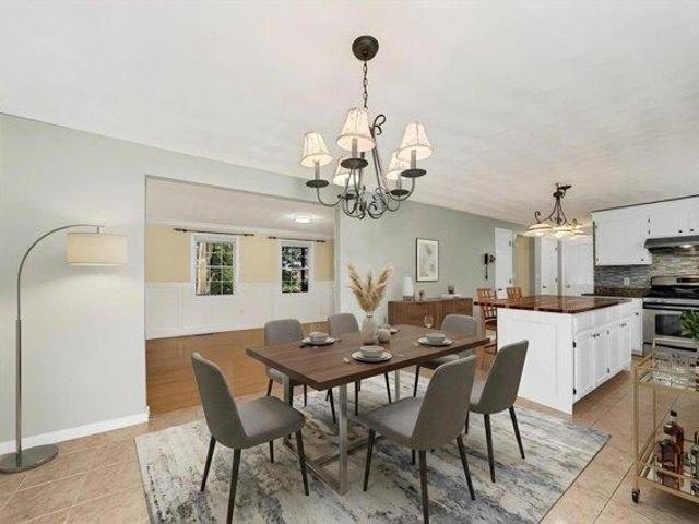 house with 3 bedroom, Methuen MA ES104832796