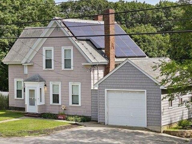 house with 3 bedroom, Methuen MA ES105059812