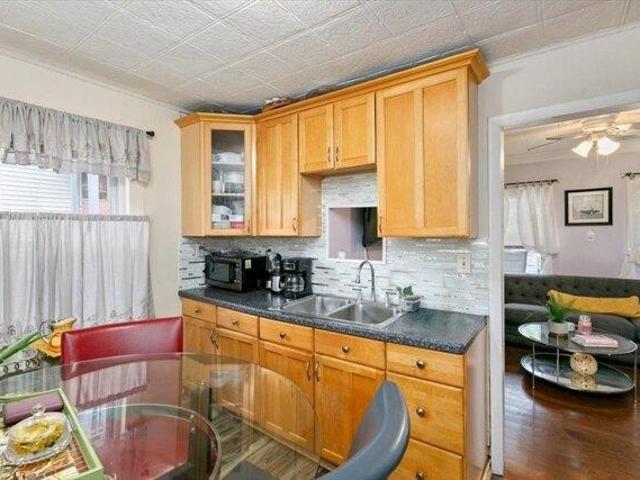 house with 3 bedroom, Methuen MA ES105175653