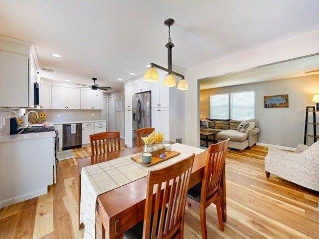 house with 3 bedroom, Methuen MA ES103188966