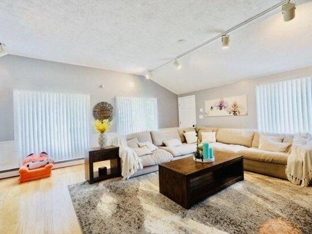 house with 3 bedroom, Methuen MA ES103773919