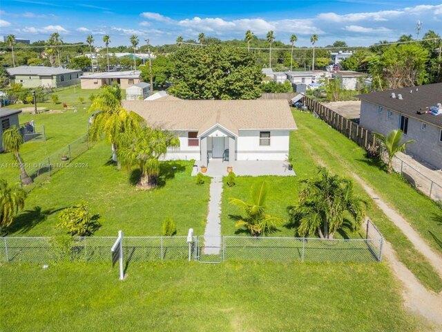 house with 3 bedroom, Miami FL DS88293042