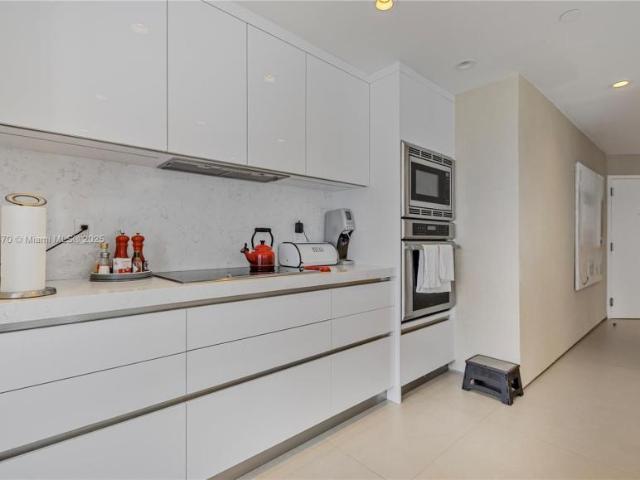 house with 3 bedroom, Miami FL FL DS102396779