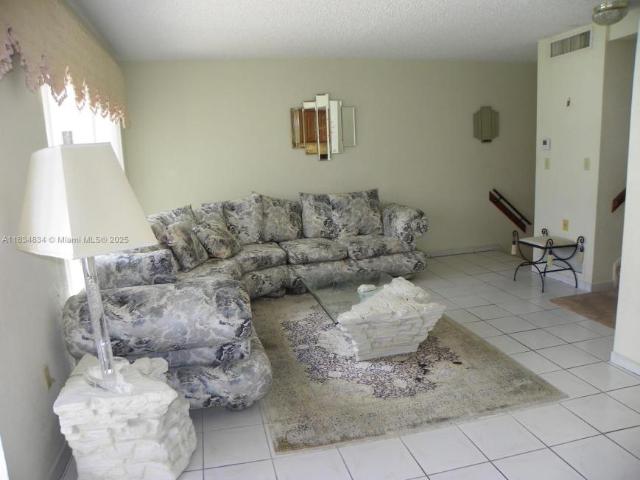 house with 3 bedroom, Miami FL FL DS102519987