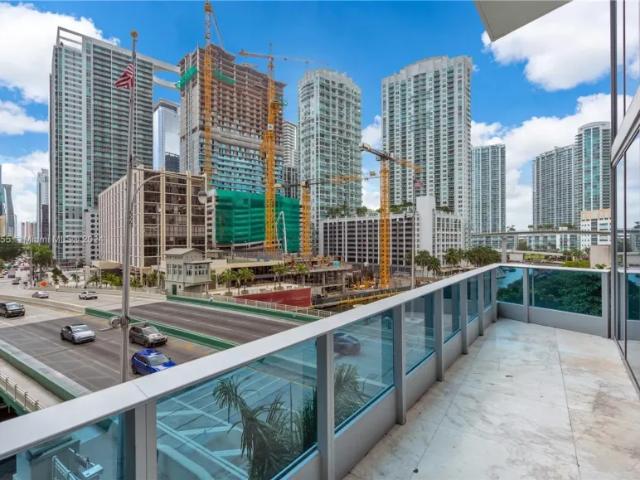house with 3 bedroom, Miami FL FL DS102658830