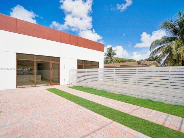 house with 3 bedroom, Miami Fl FL DS102659862