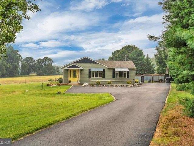 house with 3 bedroom, Mickleton NJ ES105204278