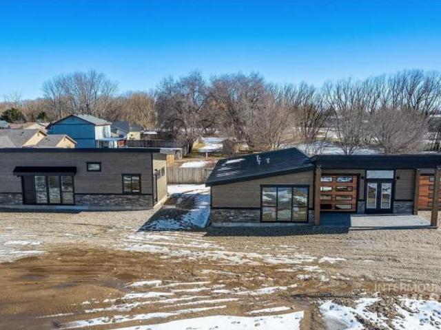 house with 3 bedroom, Middleton ID DS87806319
