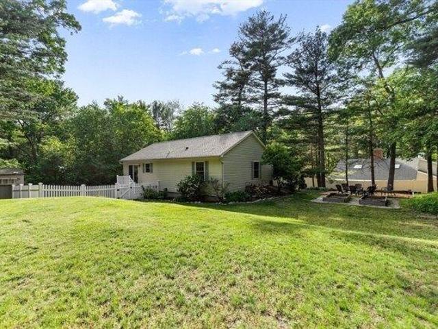 house with 3 bedroom, Middleton MA ES103497014