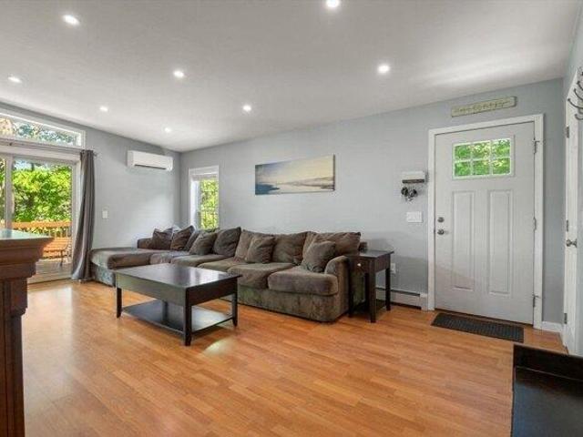 house with 3 bedroom, Middleton MA ES103034739