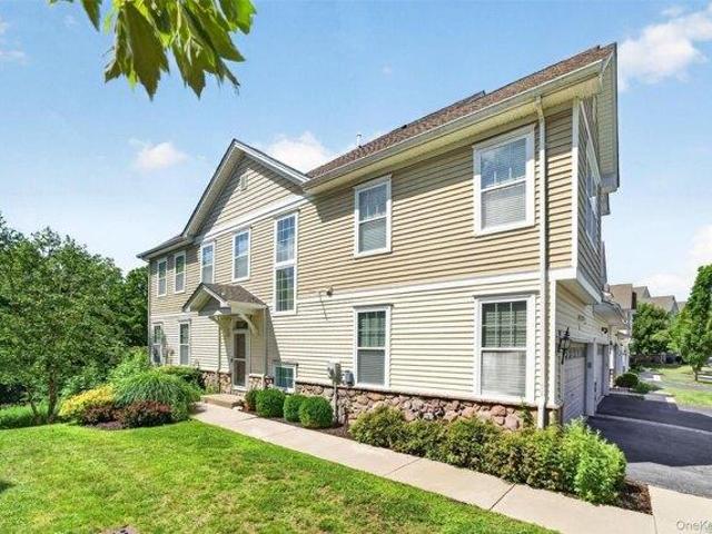 house with 3 bedroom, Middletown NY ES105204822