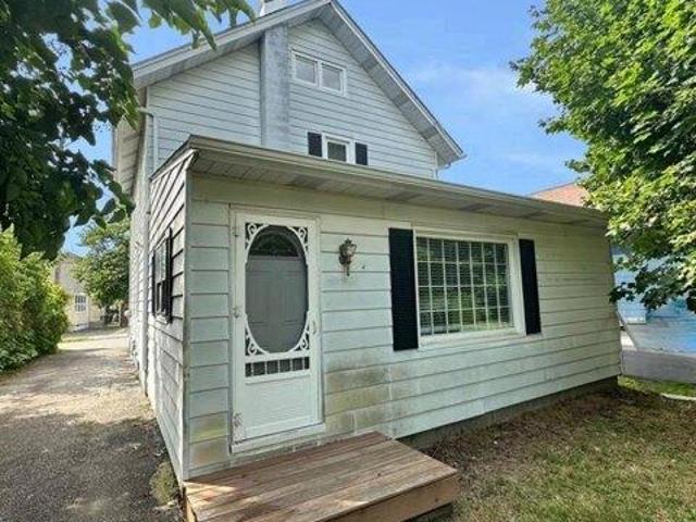 house with 3 bedroom, Middletown NY ES103501281