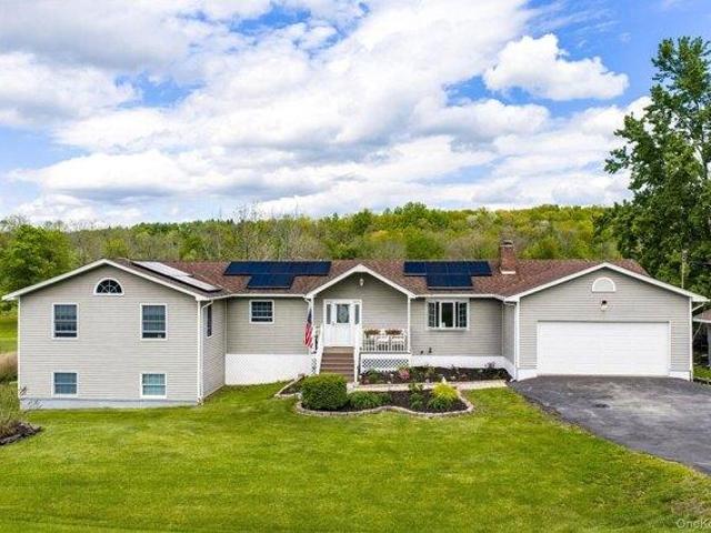 house with 3 bedroom, Middletown NY ES103601322