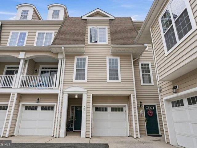 house with 3 bedroom, Middletown NJ DLS101781315