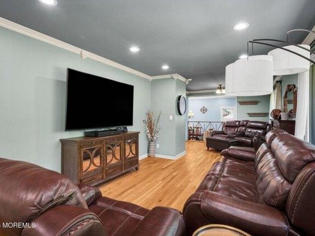 house with 3 bedroom, Middletown NJ ES104440656