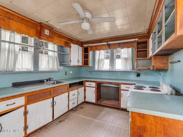 house with 3 bedroom, Middletown NJ ES104834908