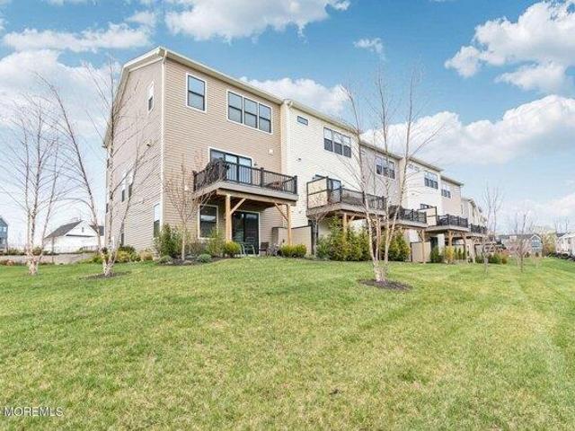 house with 3 bedroom, Middletown NJ ES105173852